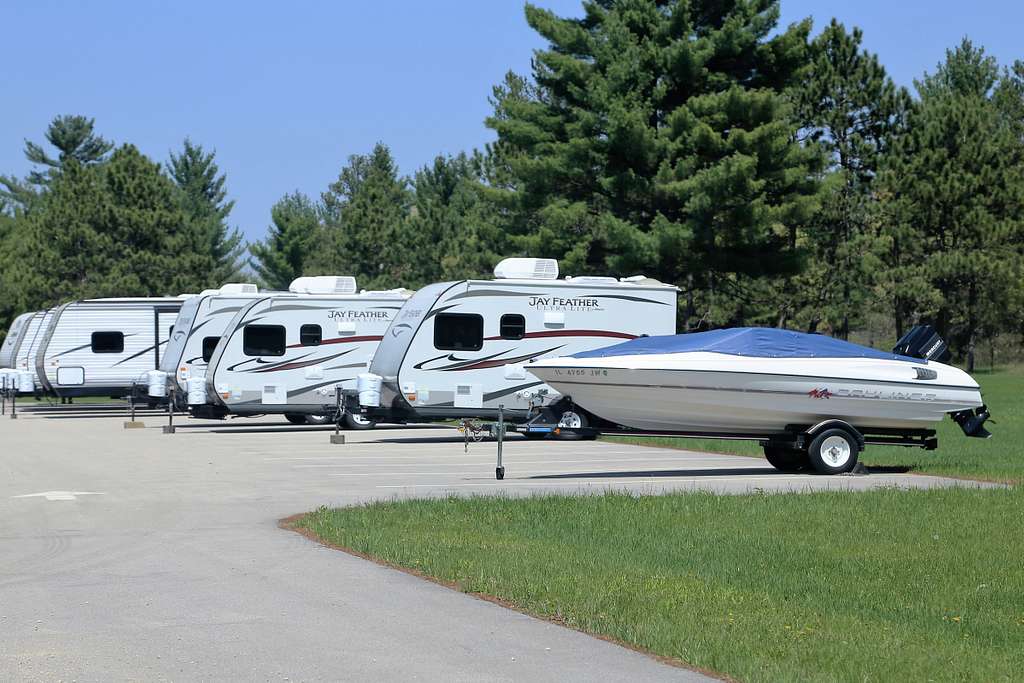 16 RV Parks and Campgrounds in Crystal River Florida